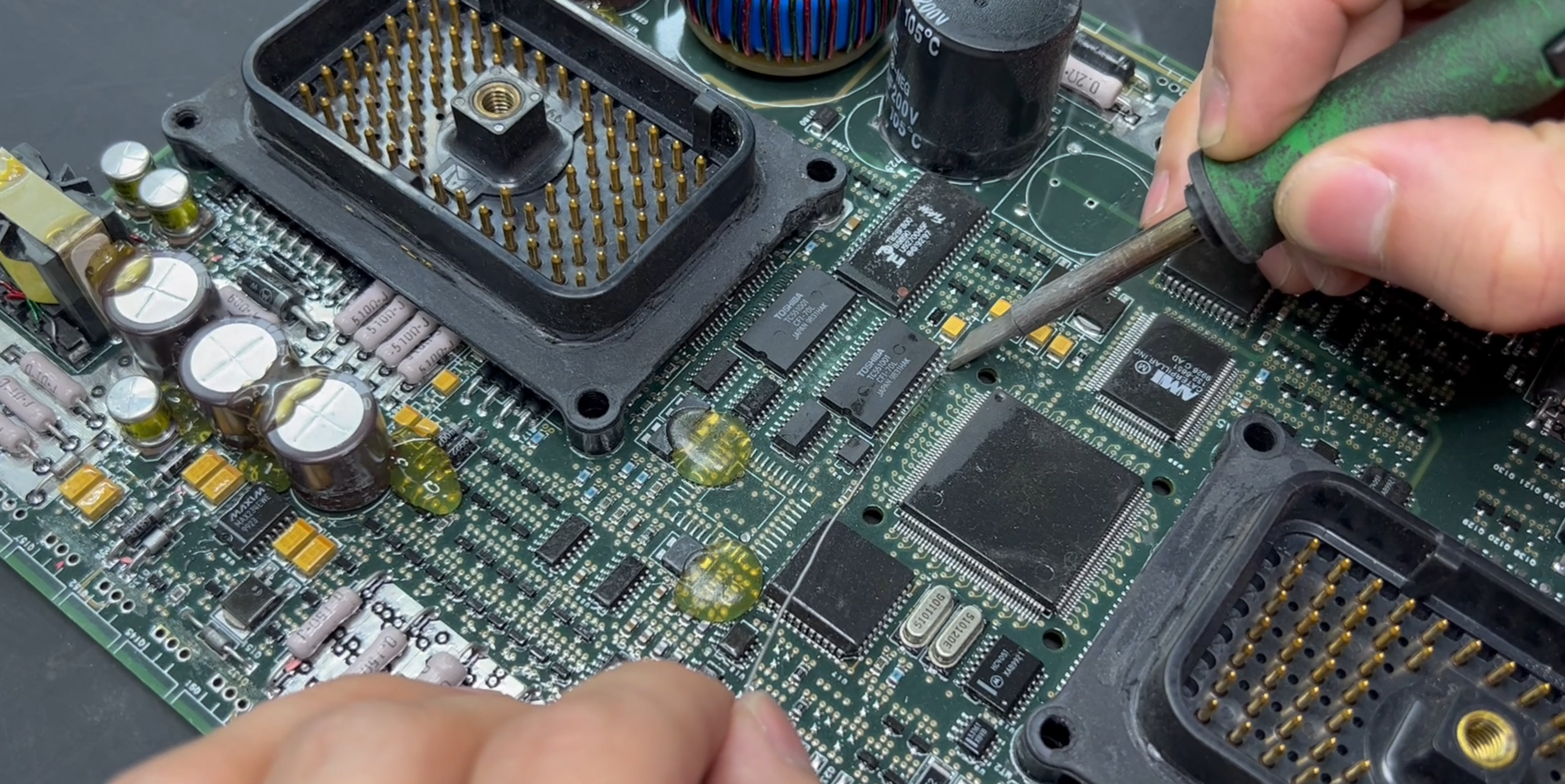 What Is a Caterpillar ECM? How It Works and When It Needs Replacement ...